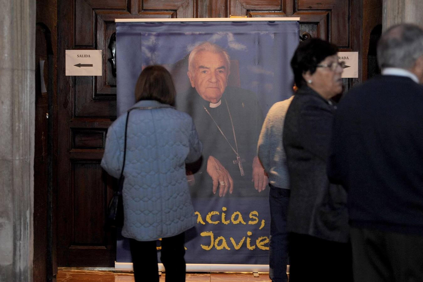 Fallece Javier Azagra, el 'obispo del pueblo' - laverdad.es