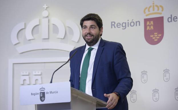 López Miras: «Díez de Revenga no va a dimitir ni lo va a cesar nadie ...