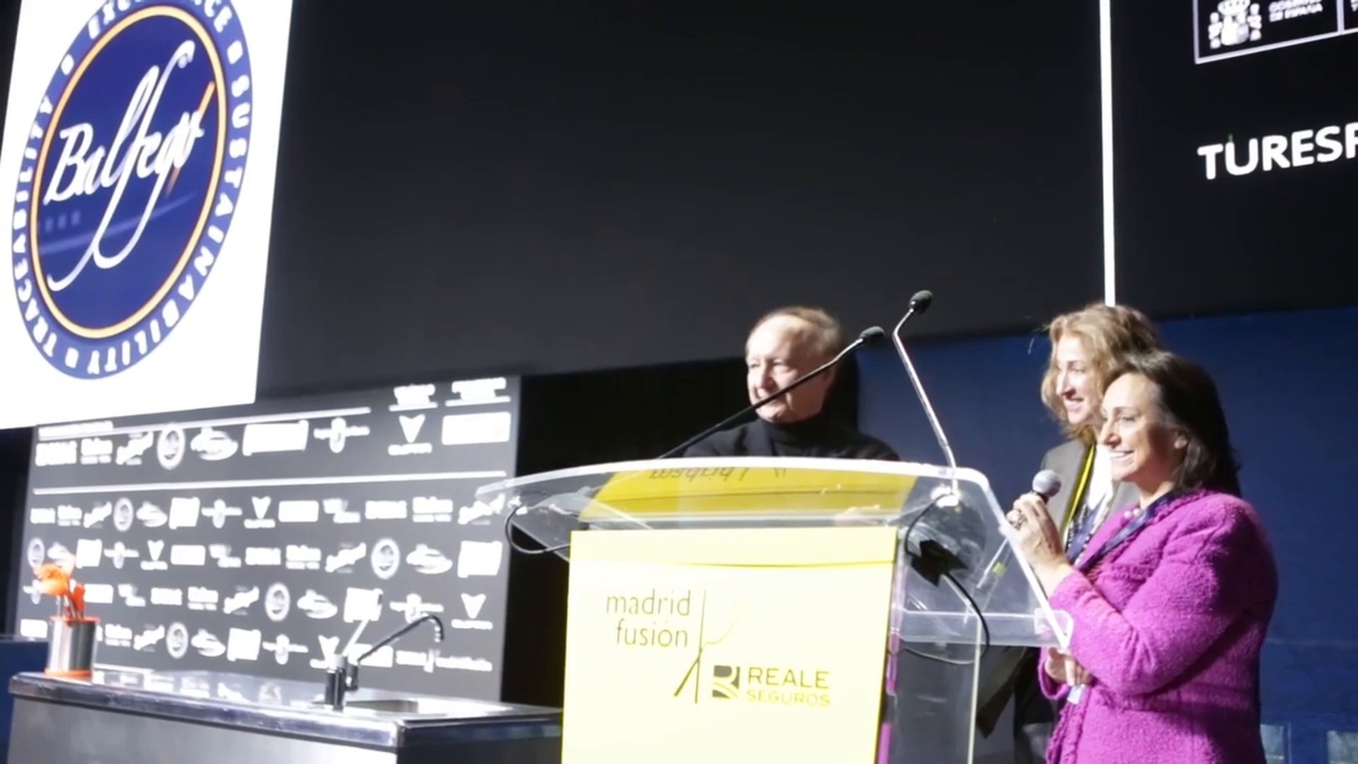 Camila Ferraro, primera mujer en conseguir el premio «Cocinero ...