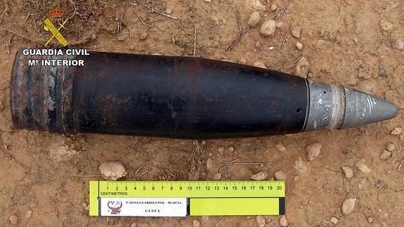 Desactivan un obús de la Guerra Civil en Fuente Álamo | La Verdad